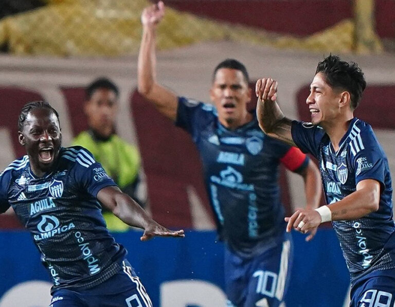 Junior vs. LDU Quito, ¡Ganar, esa es la cuestión…! Diario Deportes | El ...