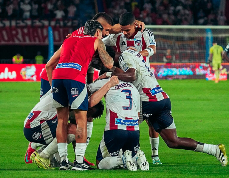 Y en Junior, ¿el delantero cerca o lejos de llegar? Diario Deportes ...