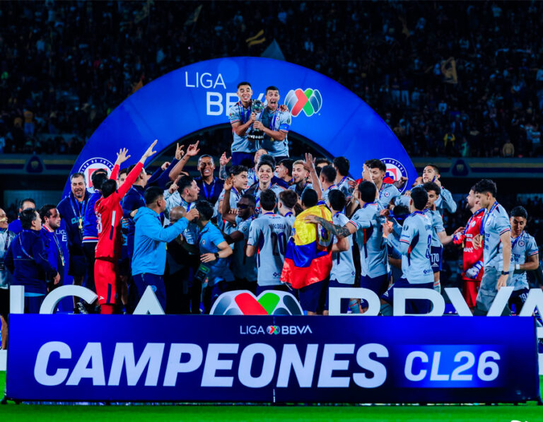 Con Kevin Mier y Willer Ditta, Cruz Azul se coronó Campeón de la Liga ...